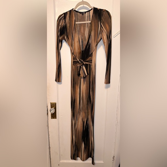 Fashion Nova | Dresses | Viral Dress That Cinches The Waist In | Poshmark